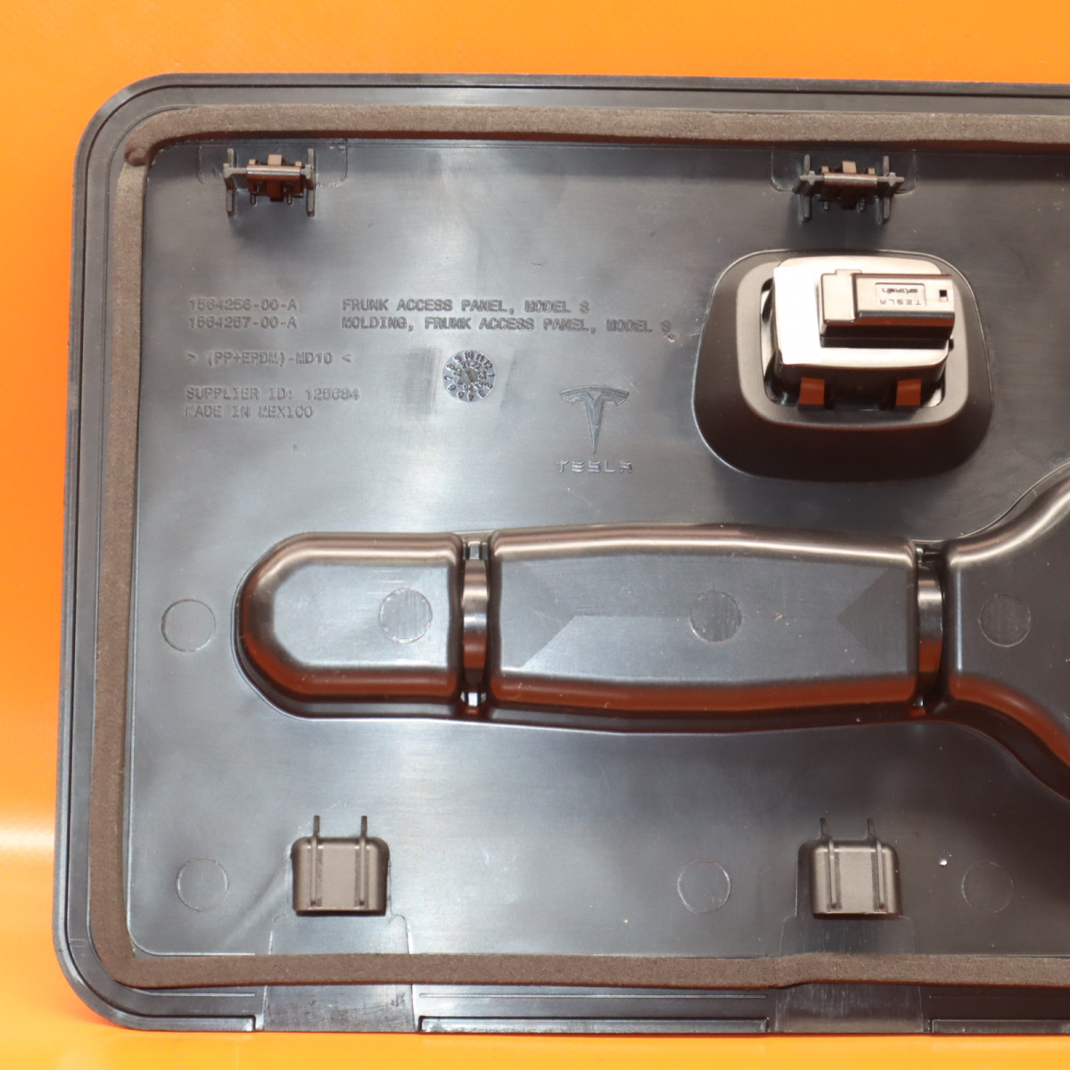 TESLA MODEL S FRUNK ACCESS PANEL 2021 2022 2023 1564256-00-A OEM