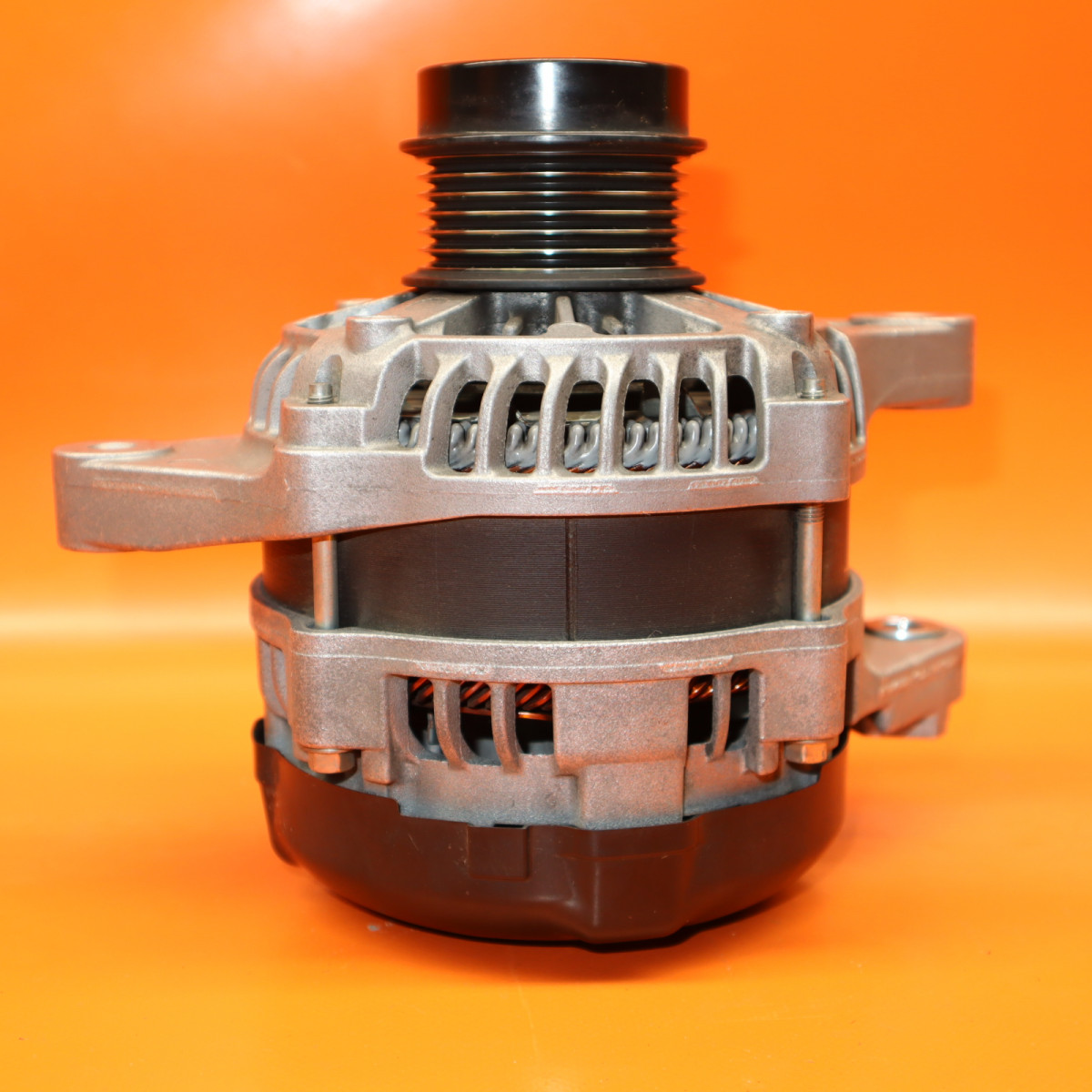 TOYOTA COROLLA ALTERNATOR 2014 2015 2016 2017 2018 2019 27060-0T240 OEM