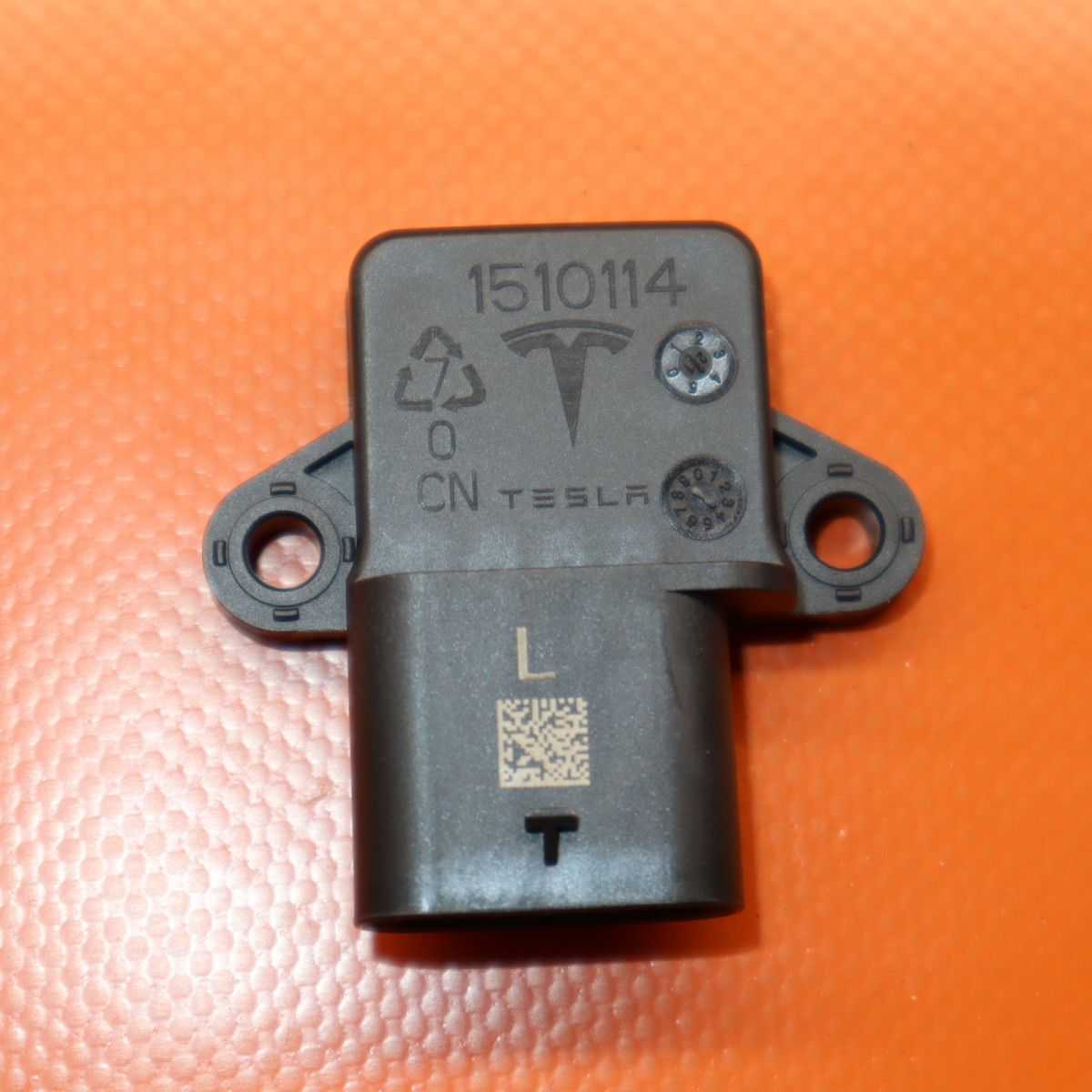 TESLA MODEL Y DOOR HANDLE SENSOR LEFT 2020 2021 2022 2023 1510113-00-A OEM