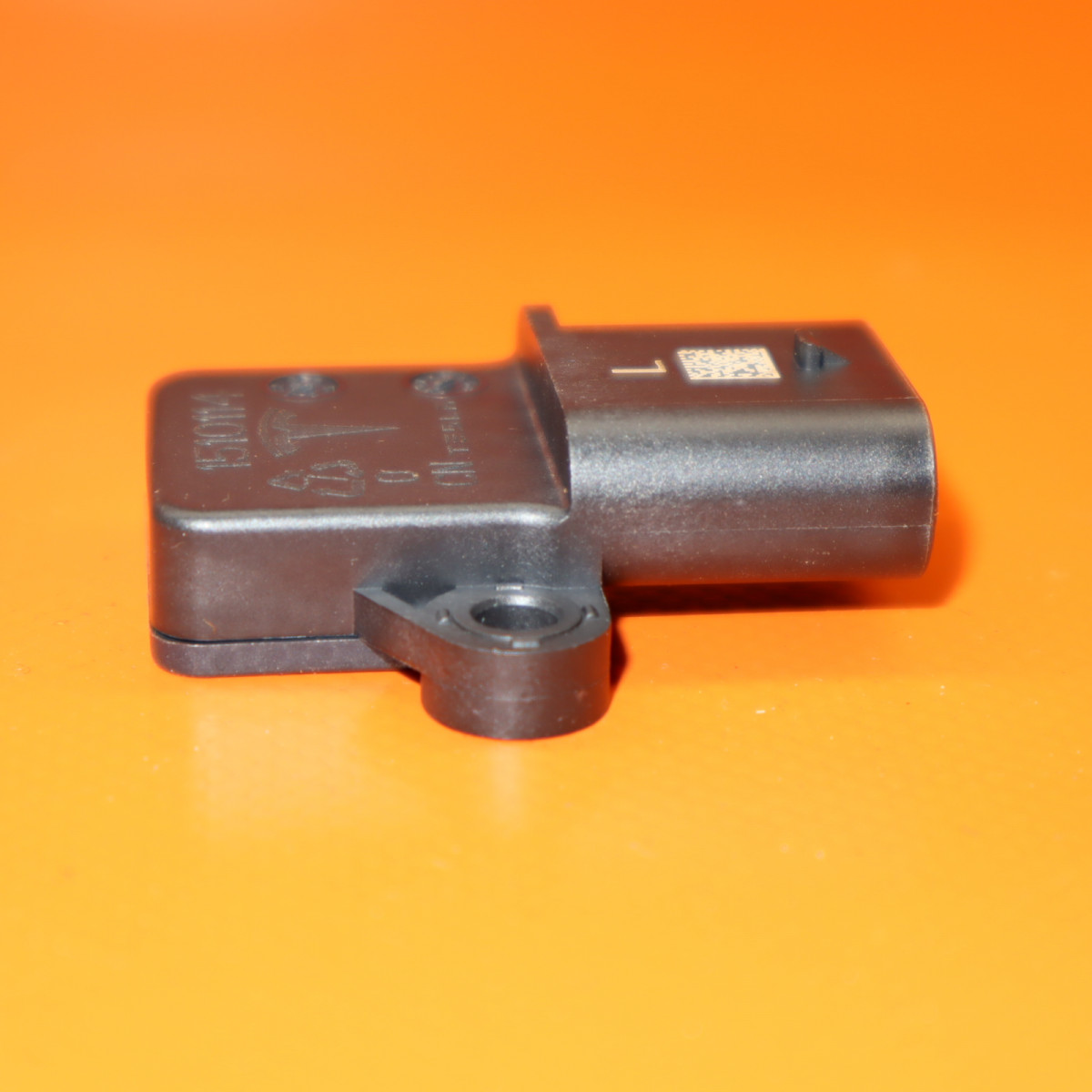 TESLA MODEL Y DOOR HANDLE SENSOR LEFT 2020 2021 2022 2023 1510113-00-A OEM