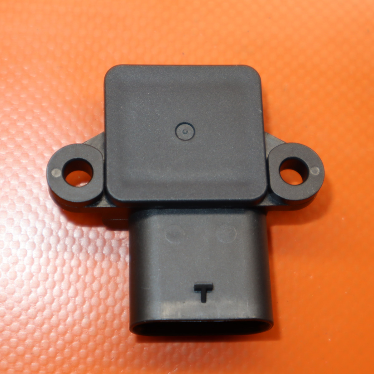 TESLA MODEL Y DOOR HANDLE SENSOR LEFT 2020 2021 2022 2023 1510113-00-A OEM