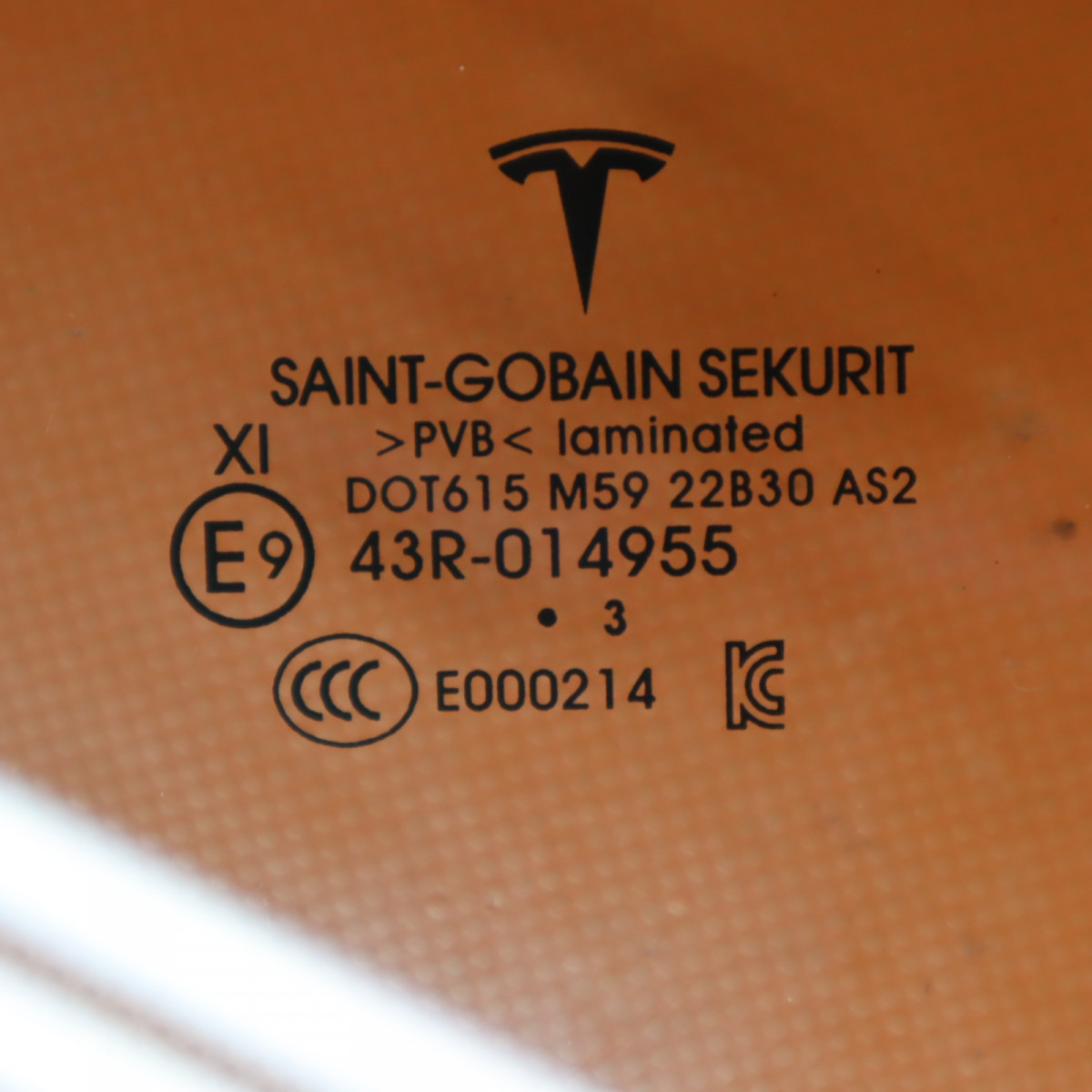 TESLA MODEL Y DOOR GLASS LEFT FRONT 2020 2021 2022 2023 43R-014955 OEM