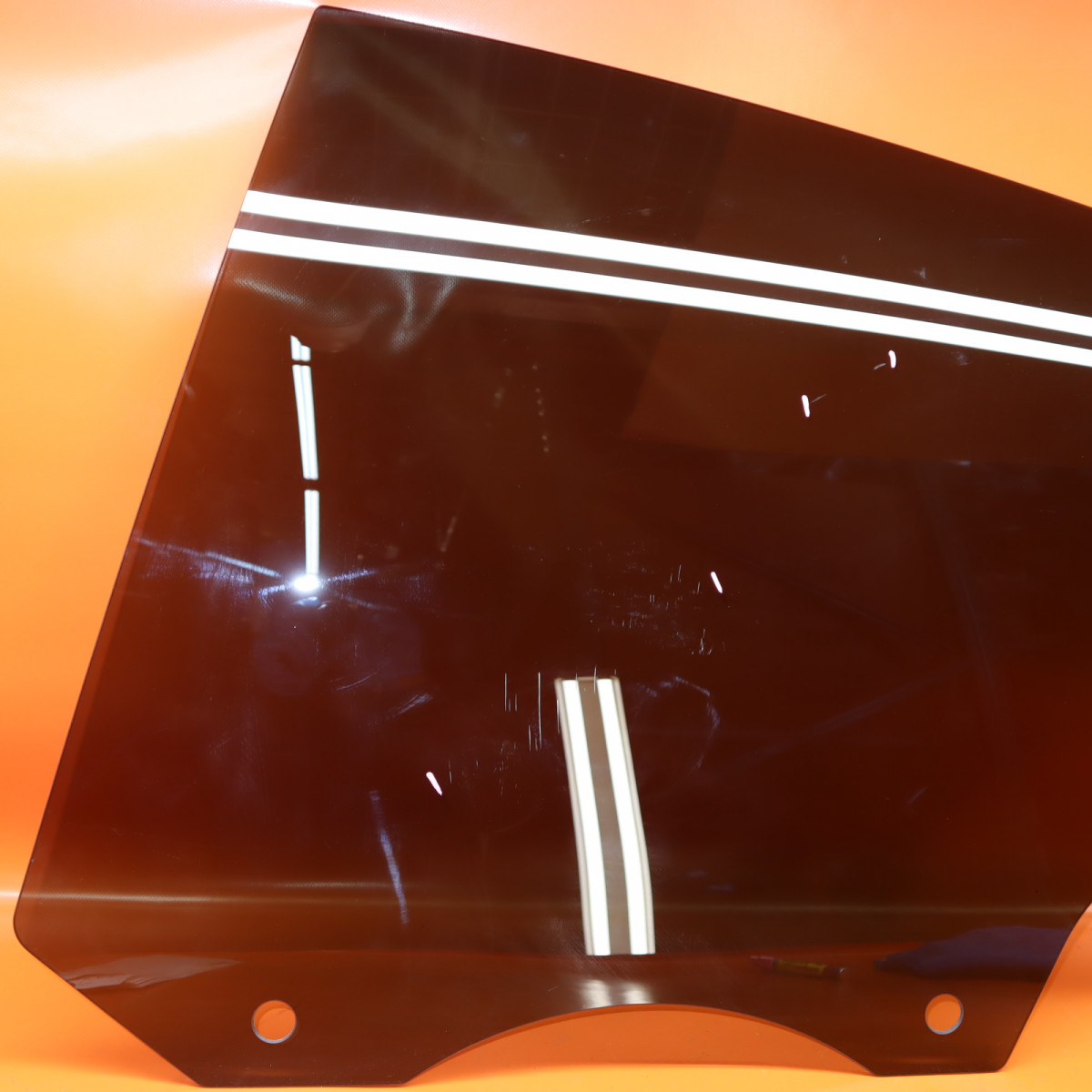 TESLA MODEL Y DOOR GLASS LEFT REAR 2020 2021 2022 2023 43R-004553 OEM