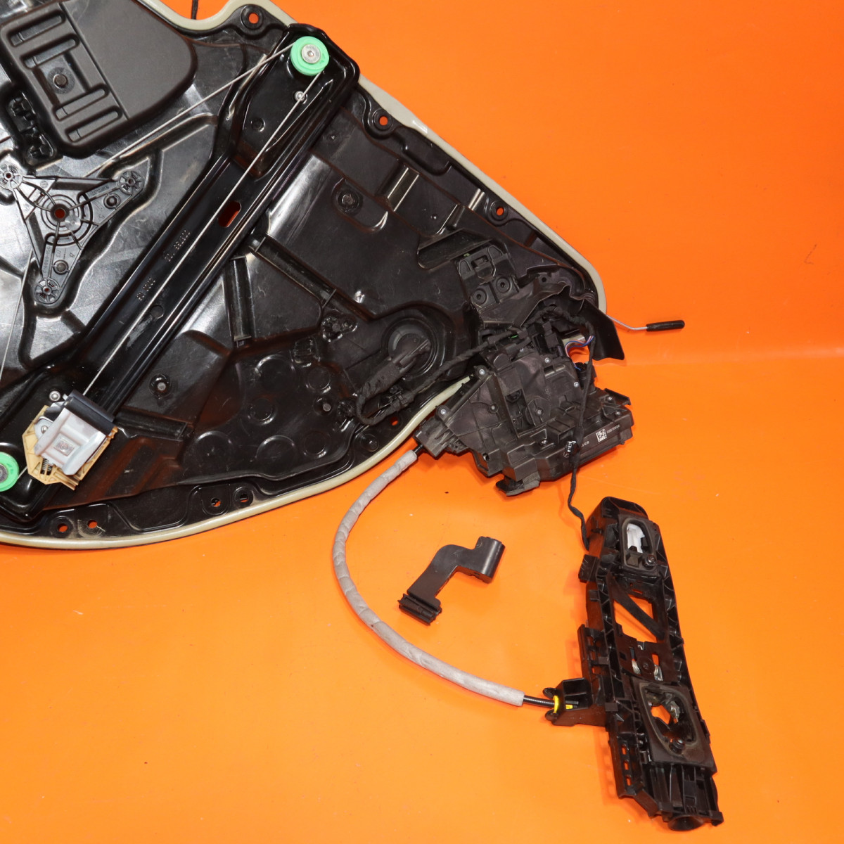 MERCEDES C300 WINDOW REGULATOR LEFT REAR 2017 2018 2019 2020 2021 ...