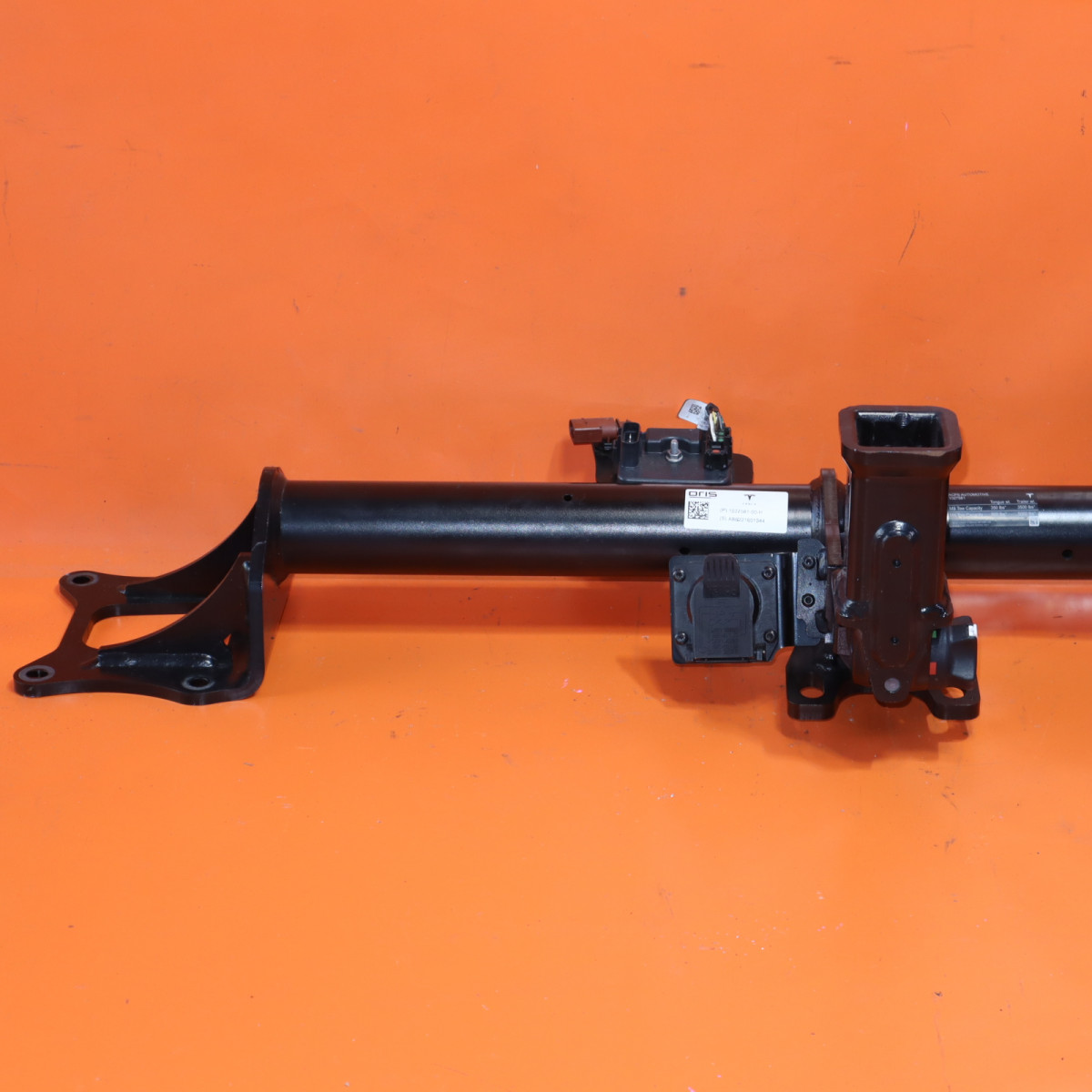 TESLA MODEL X TOW HITCH REAR 2016 2017 2018 2019 2020 1027581-00-A OEM