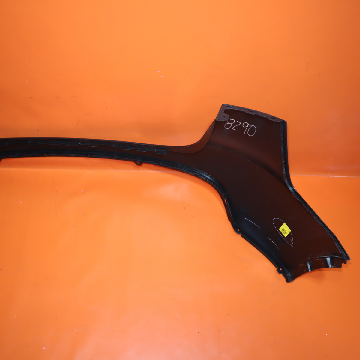 TESLA MODEL Y REAR BUMPER 2023 2024 1494005-00-B NON SENSOR TYPE OEM