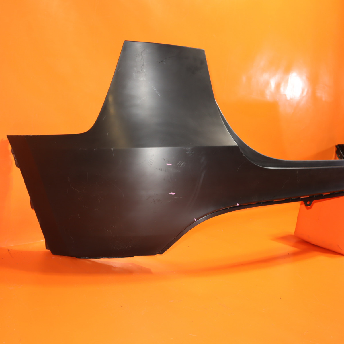 TESLA MODEL Y REAR BUMPER 2023 2024 1494005-00-B NON SENSOR TYPE OEM