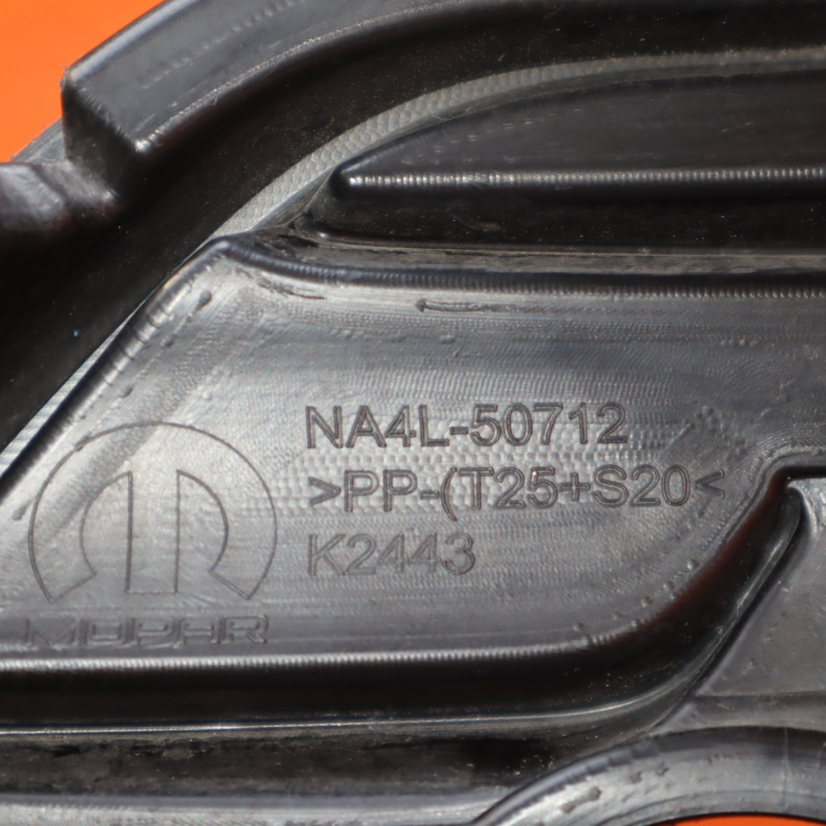 FIAT SPIDER 124 RADIATOR GRILLE 2017 2018 2019 2020 OEM