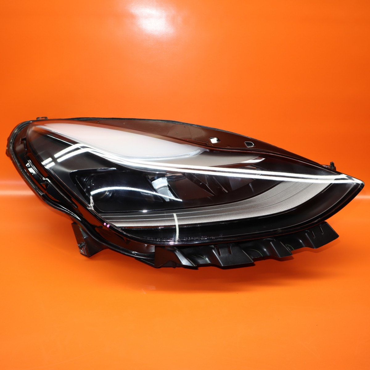 TESLA MODEL 3 HEADLIGHT RIGHT PASSENGER 2021 2022 2023 LED 1514953-00-C OEM