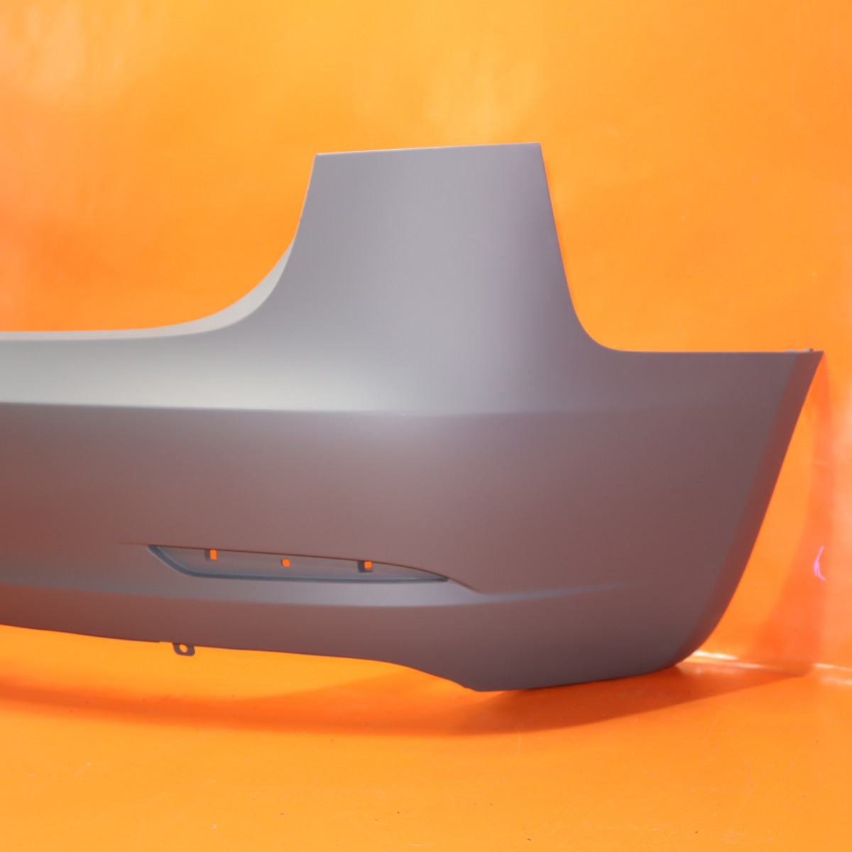 TESLA MODEL 3 REAR BUMPER 2023 2024 1083983-00-G NON SENSOR ...