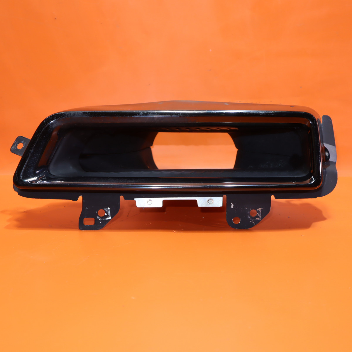 CADILLAC ESCALADE EXHAUST TAIL PIPE TIP LEFT 2021 2022 2023 84817177 OEM