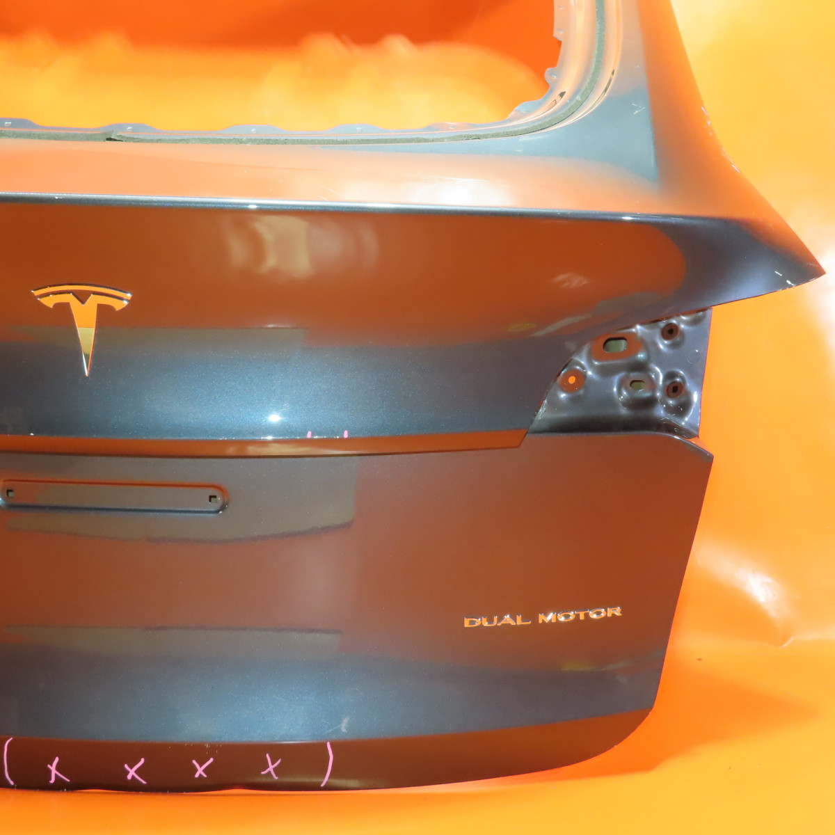 TESLA MODEL Y LIFTGATE 2020 2021 2022 2023 1493410-E0-A TAIL GATE OEM