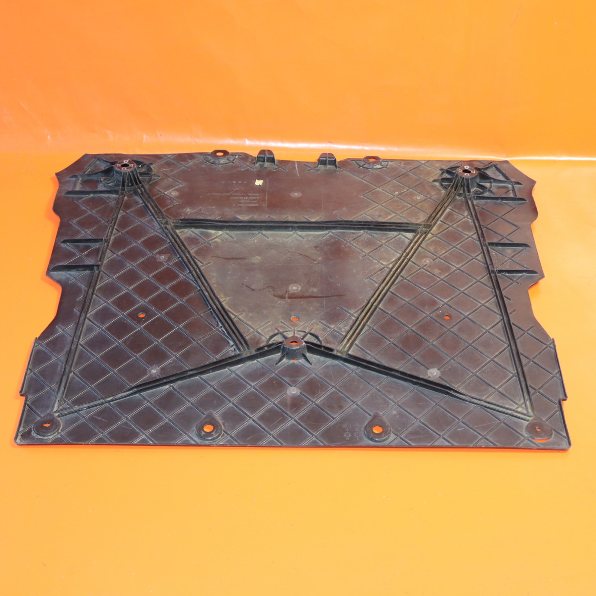 TESLA MODEL Y AERO SHIELD FRONT 2020 2021 2022 2023 16227410-00-B OEM