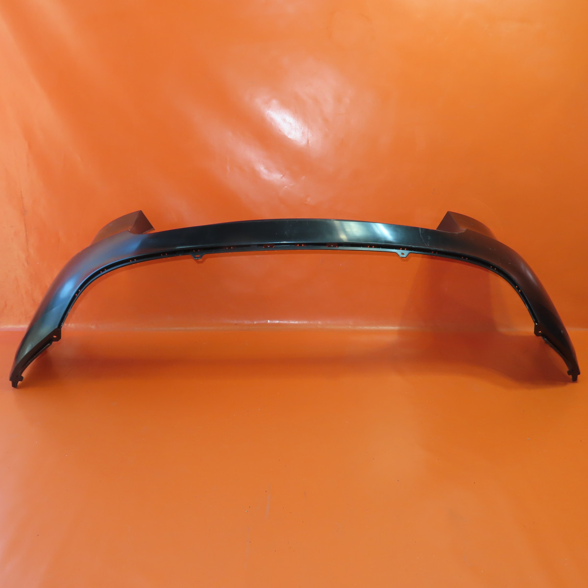 TESLA MODEL Y REAR BUMPER 2023 2024 1494005-00-B NON SENSOR TYPE OEM