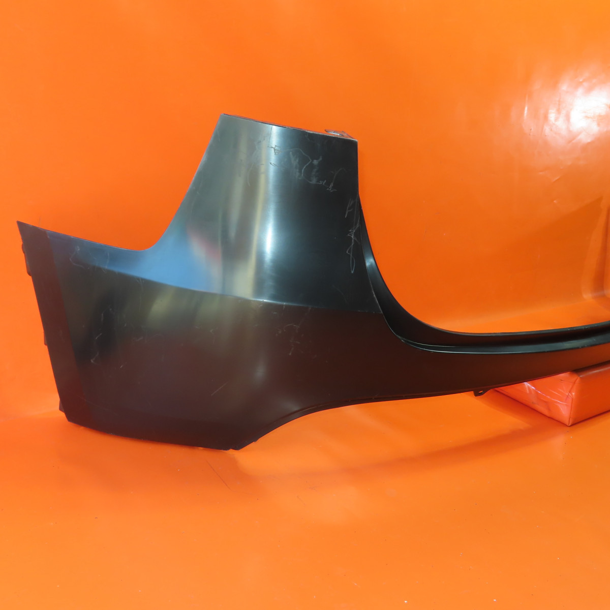 TESLA MODEL Y REAR BUMPER 2023 2024 1494005-00-B NON SENSOR TYPE OEM