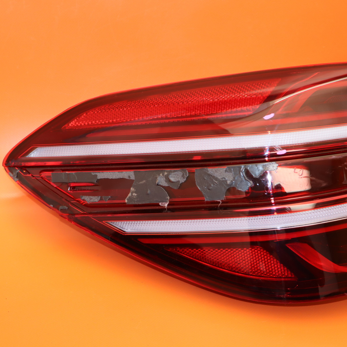HYUNDAI G70 TAIL LIGHT LEFT DRIVER 2022 2023 2024 92401-G9510 LED OEM