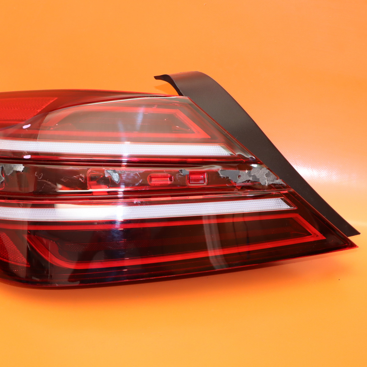 HYUNDAI G70 TAIL LIGHT LEFT DRIVER 2022 2023 2024 92401-G9510 LED OEM