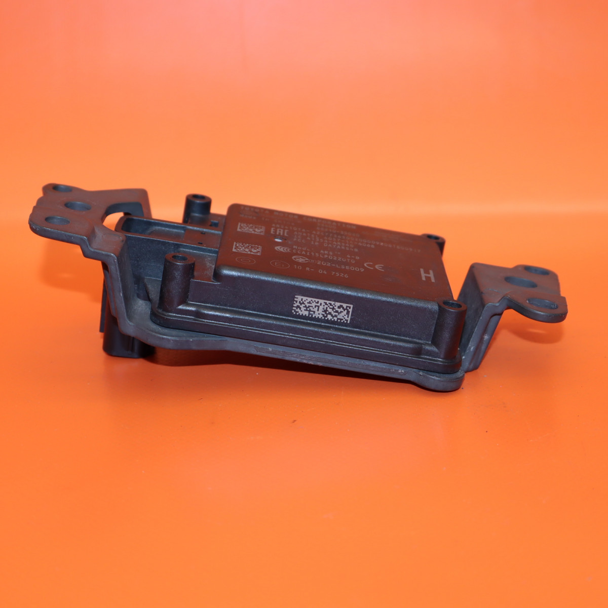 TOYOTA 4RUNNER DISTANCE SENSOR RADAR 2020 2021 2022 2023 88210-35020 OEM