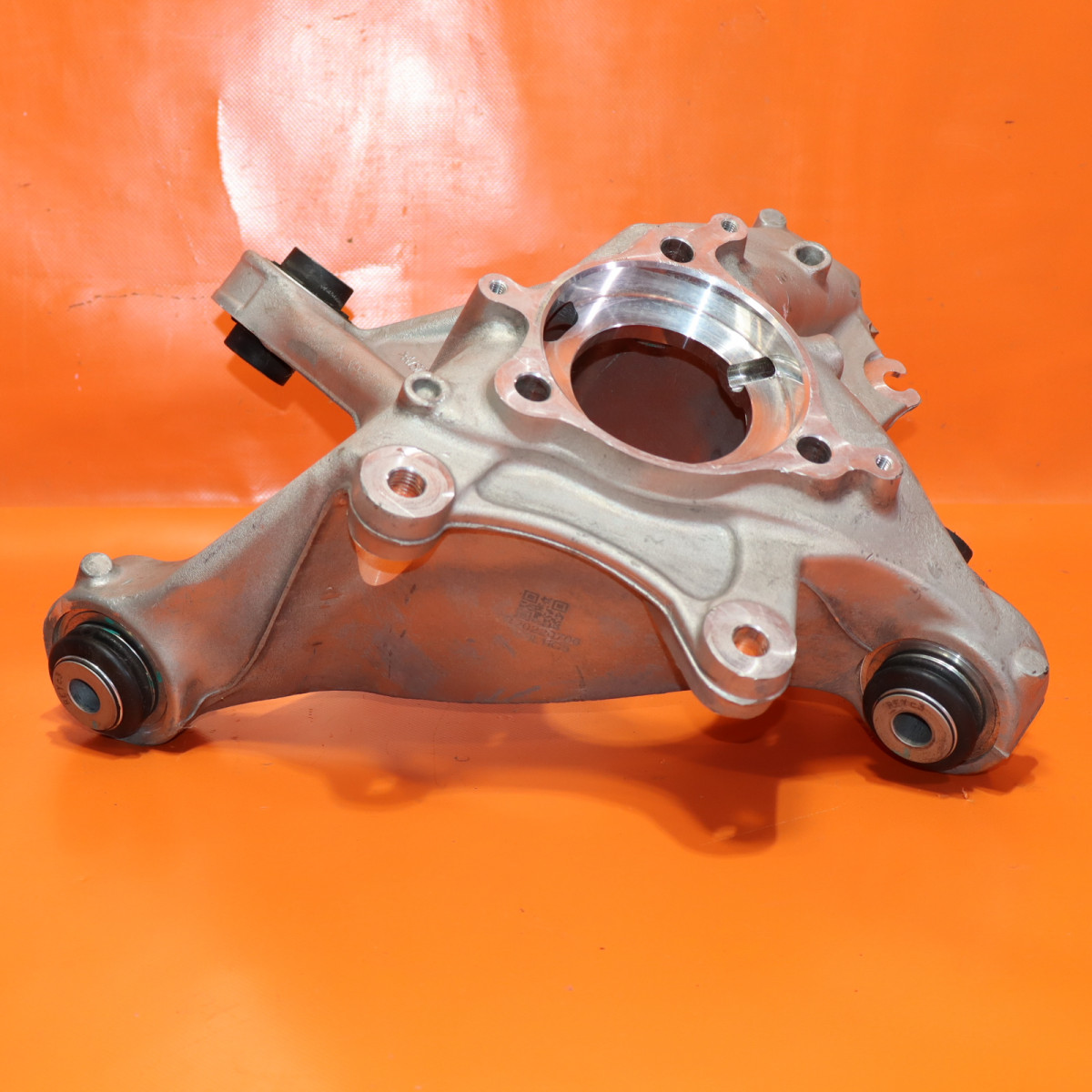 TESLA MODEL Y KNUCKLE LEFT REAR 2020 2021 2022 2023 2024 1188411-00-F OEM