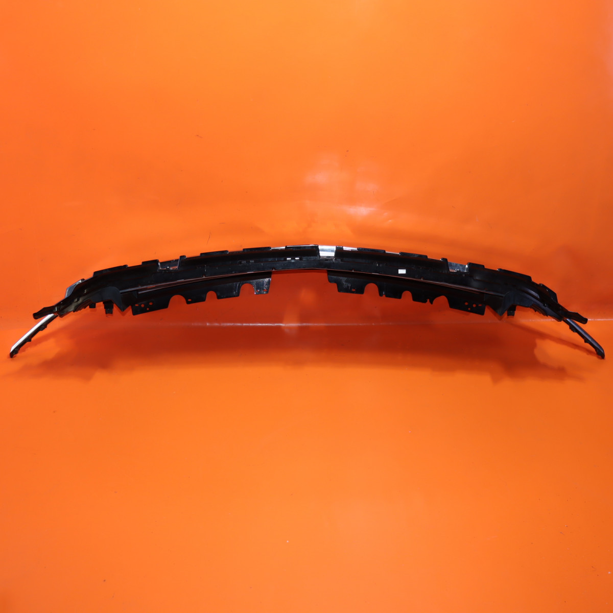 CHEVROLET TAHOE SUBURBAN GRILLE 2021 2022 2023 032020088 OEM