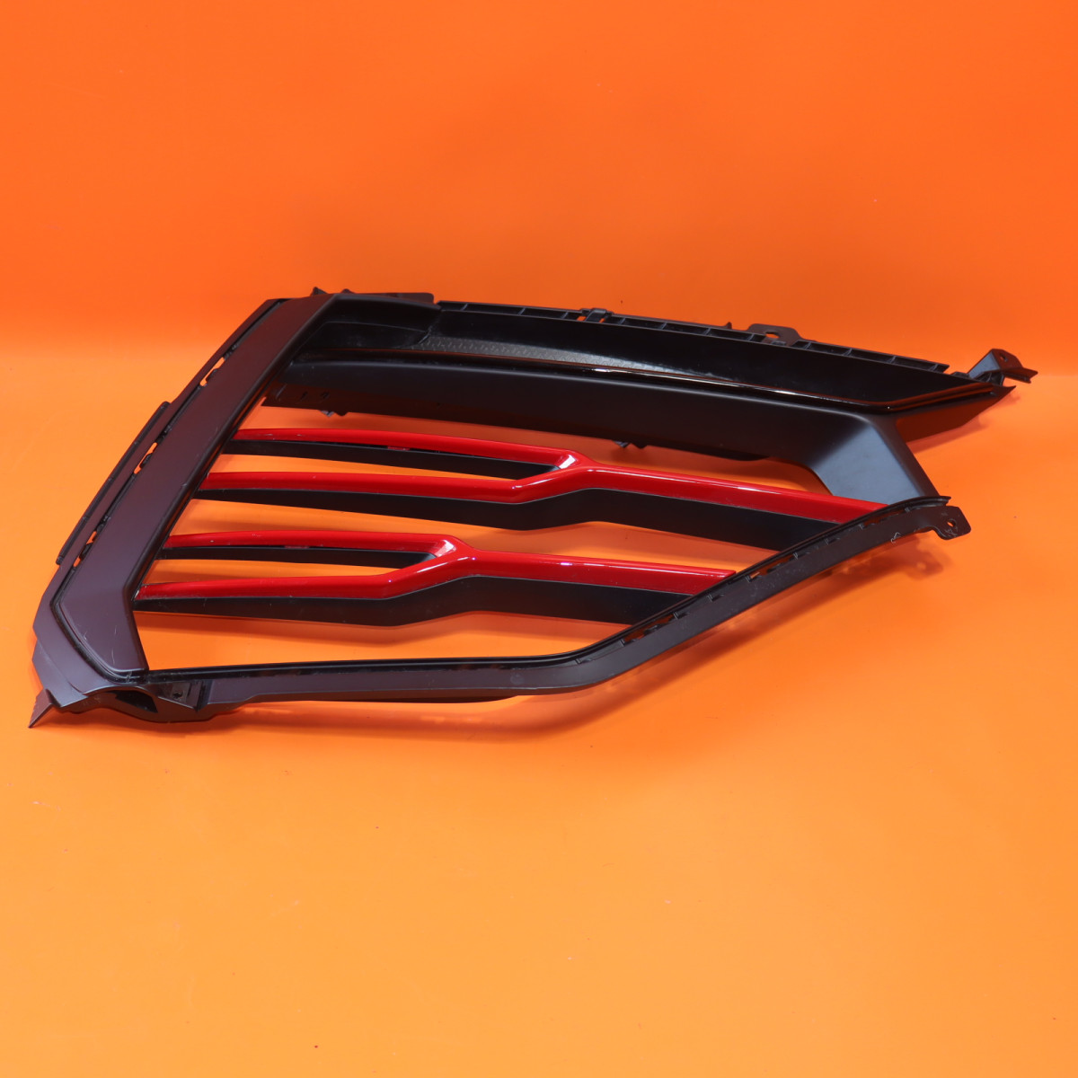 LAMBORGHINI URUS GRILLE LEFT DRIVER 2019 2020 2021 2022 2023 2024 OEM